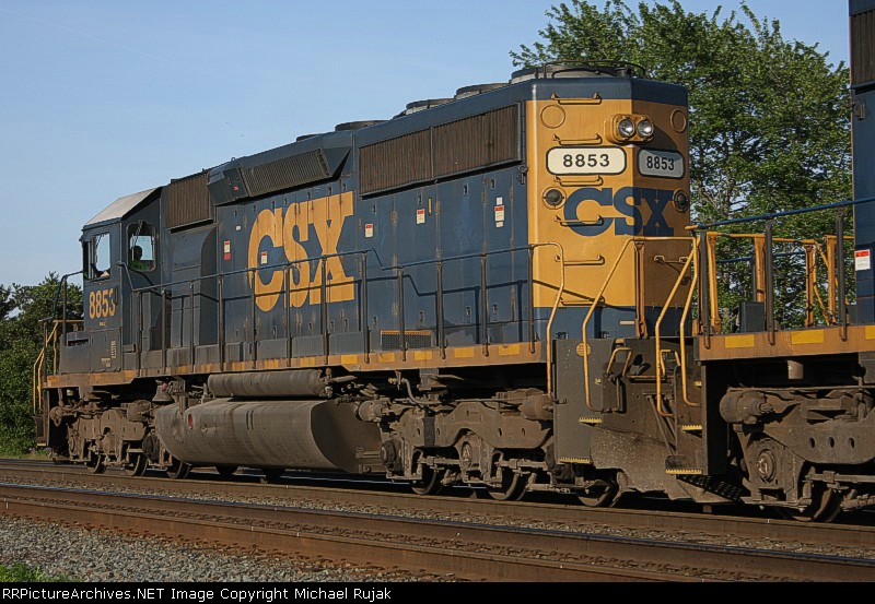 CSX 8853